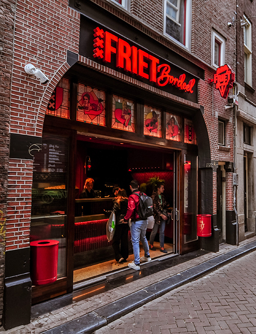 Frietbordeel, Wallen Amsterdam • Jeroen de Nijs architect • interior • bni